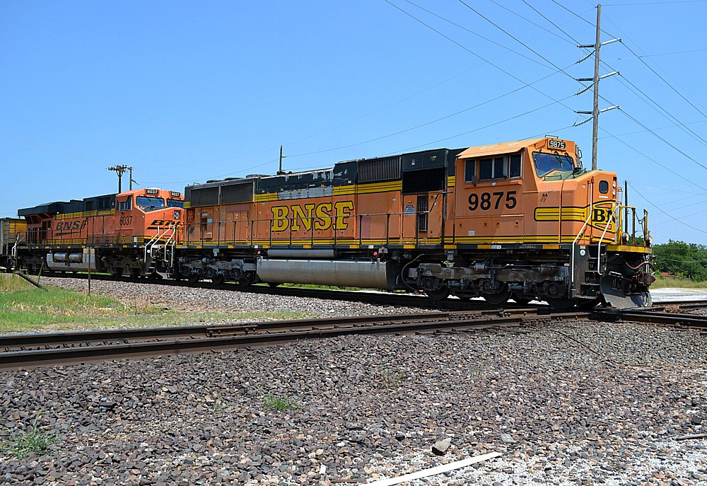BNSF 9875